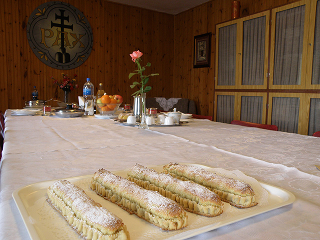 Mandarinkový likér - Monastery Deli Market